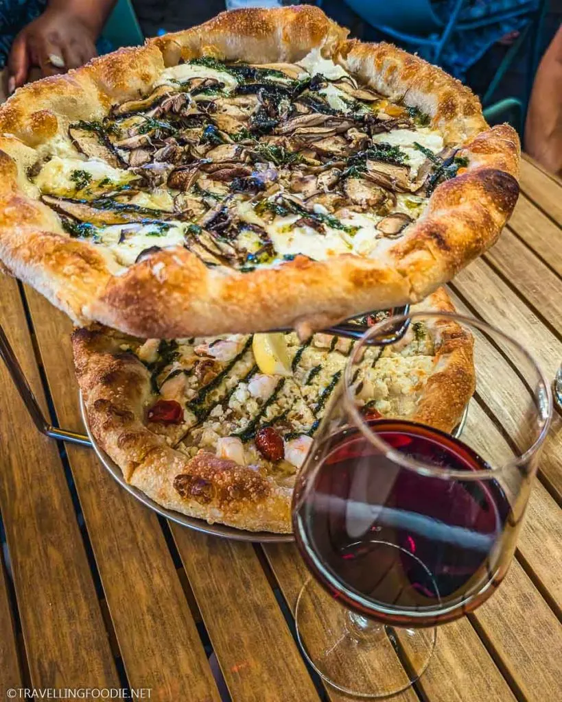50+ Best Happy Hour in Toronto: Food & Drink Deals (2025) - Travelling ...