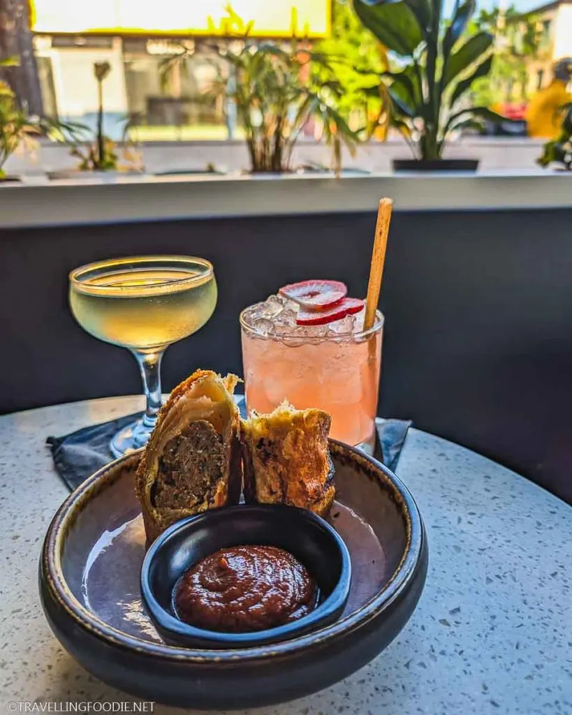 50+ Best Happy Hour in Toronto: Food & Drink Deals (2025) - Travelling ...